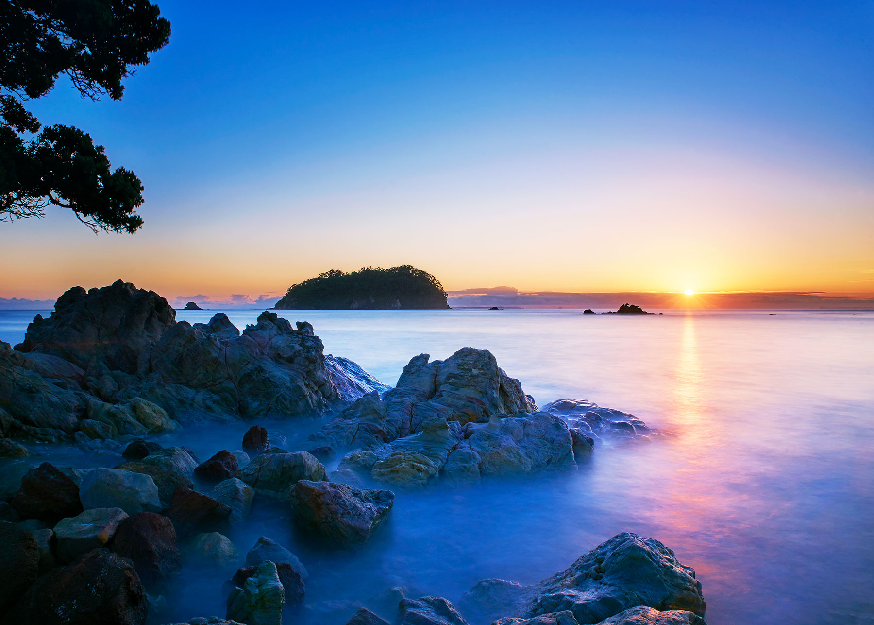 Moturiki Island Sunrise | Mike Little Photography